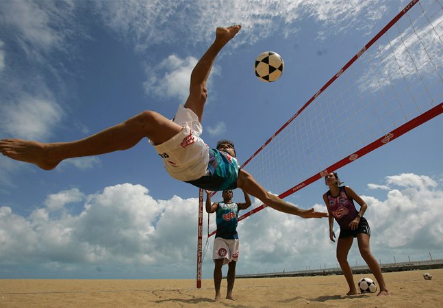 Umbro Brasil anuncia patrocínio Open de Futevôlei em Santos - Notícias ...